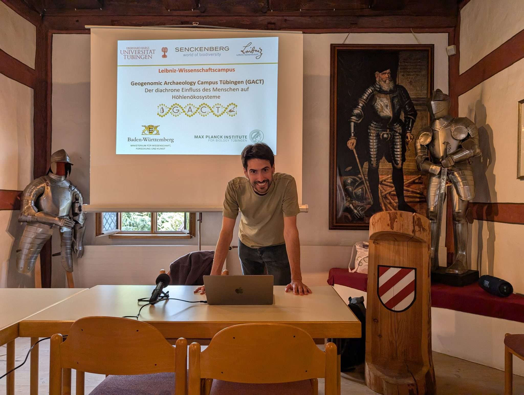 PubliC Outreach - Geogenomic Archaeology Campus Tübingen